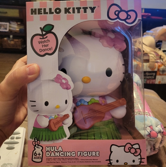 Hello Kitty | Toys | Hello Kitty Hula Dancing Figure | Poshmark